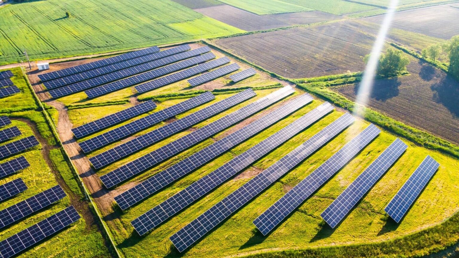 Top 10 Disadvantages of Solar Energy - Vazoria